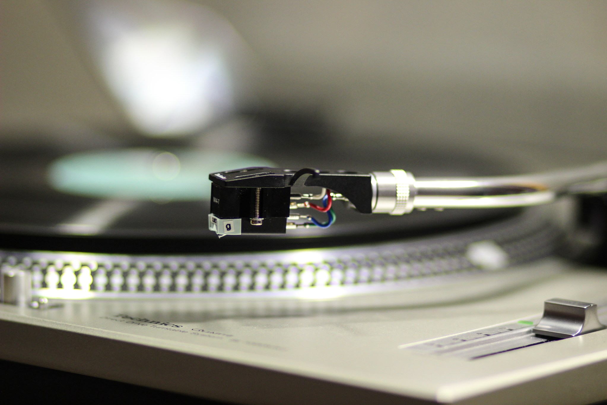 Story of Sound Part 3: Shellac to vinyl, how World War Two changed the ...